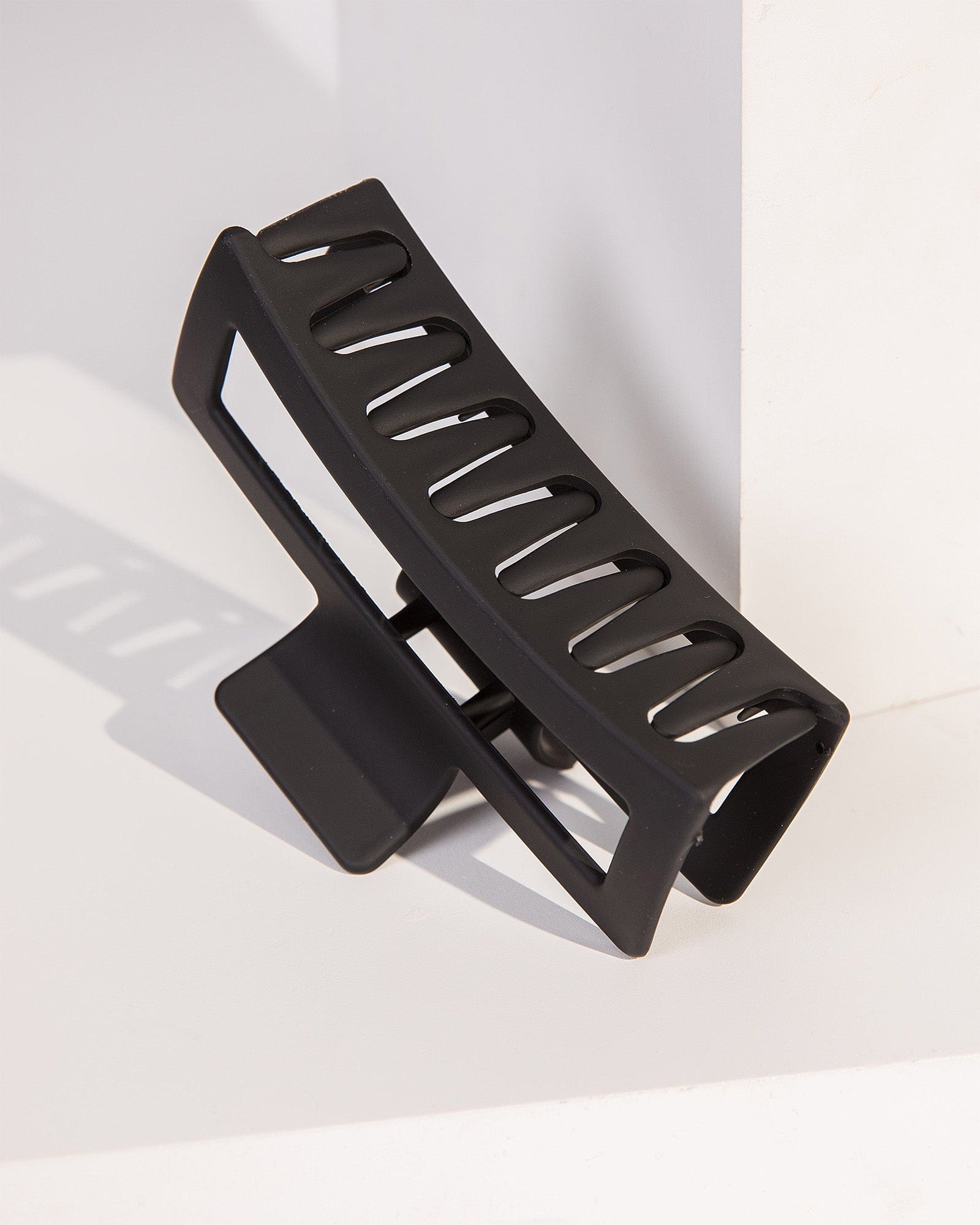 Black Extra Large Rectangle Claw Clip