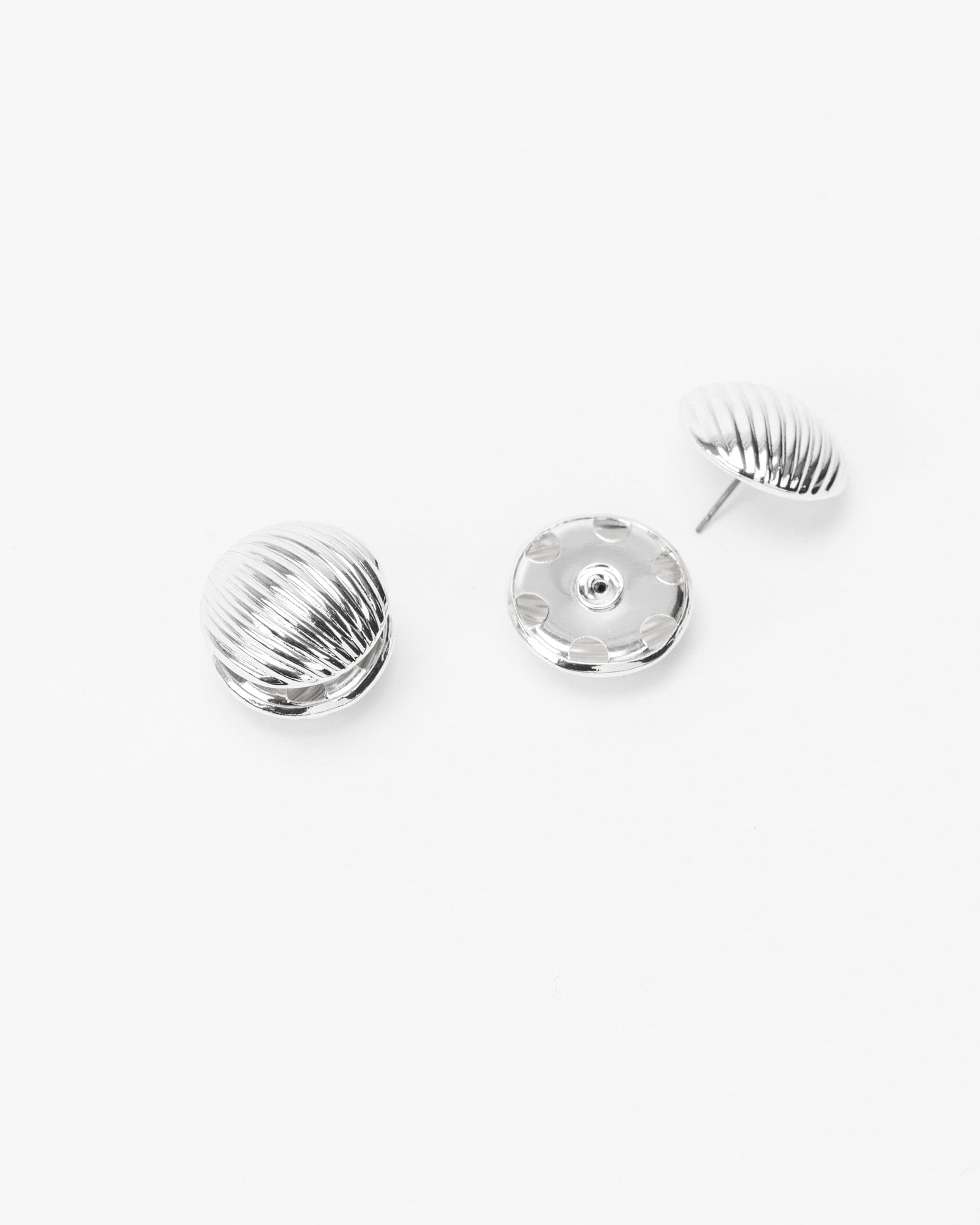 Silver Ribbed Front Back Stud Earrings | colette hayman